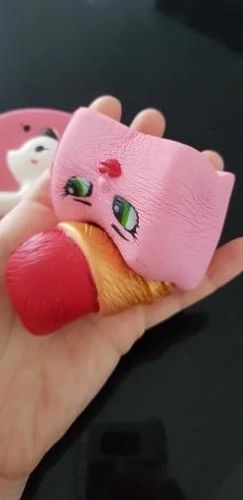 Lipstick Squishy - Squishies USA