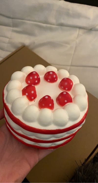 Strawberry Cake Squishy - Squishies USA